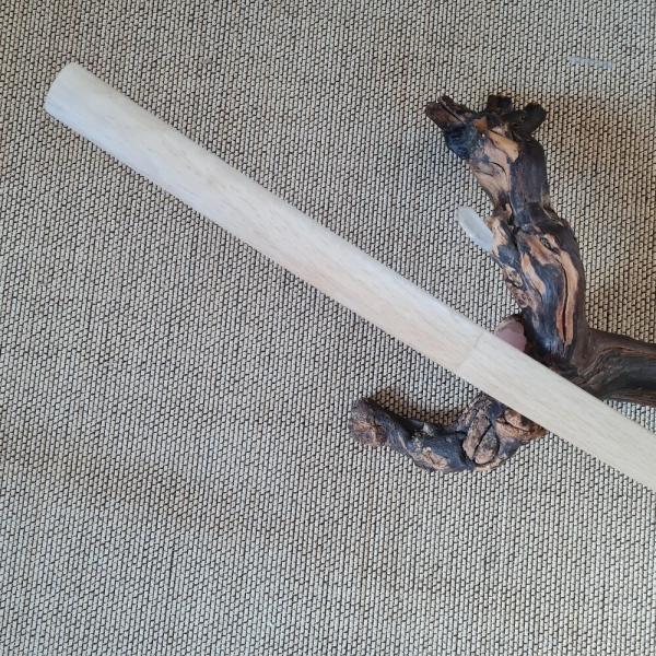 Bokken aus japanischer Weißeiche online kaufen - www.bokken-shop.de