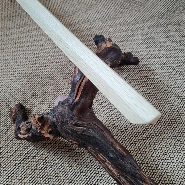 Bokken aus japanischer Weißeiche online kaufen - www.bokken-shop.de